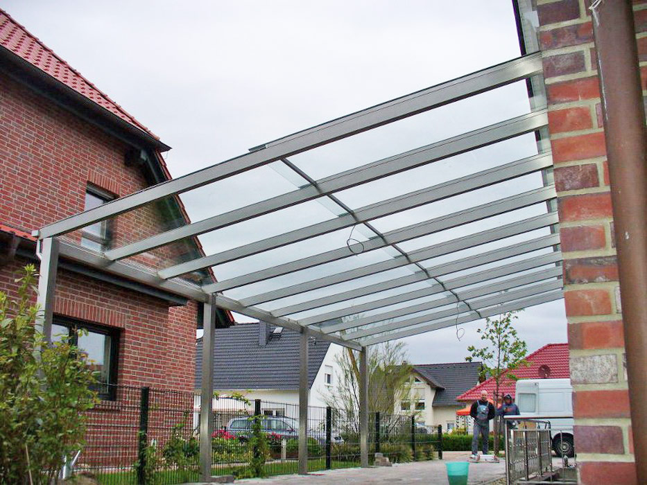 Carport Mit Glasdach An Hauswand